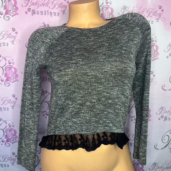 La SENZA | Tops | La Senza Lace Ruffle Bottom Top Shirt Long Sleeve ...